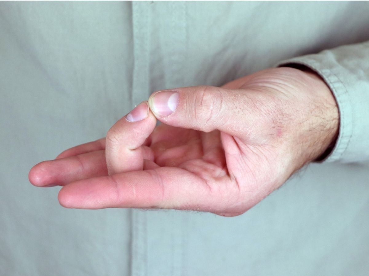Shuni Mudra : le geste pour cultiver la patience - Meozen